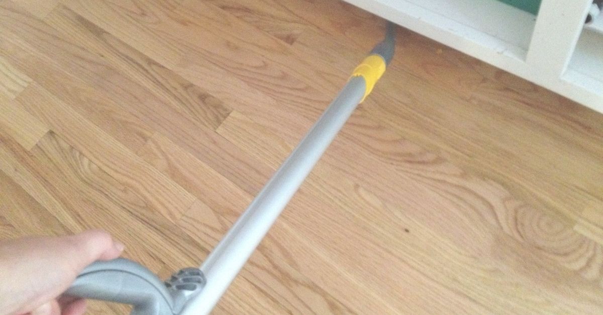 How to Get a Spotless Clean in Every Hard to Reach Area of Your Home ...